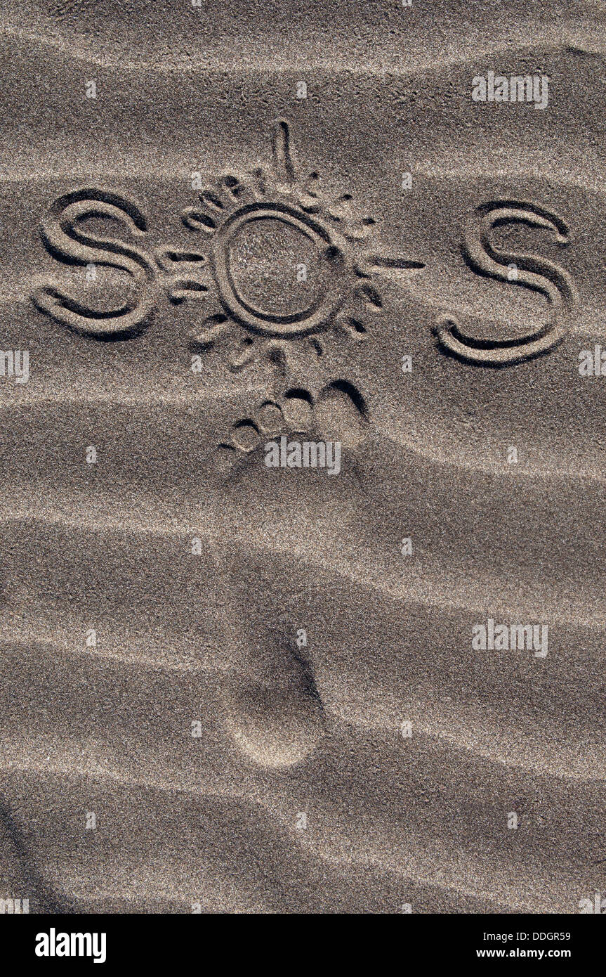 Stick drawing in the sand hi-res stock photography and images - Alamy