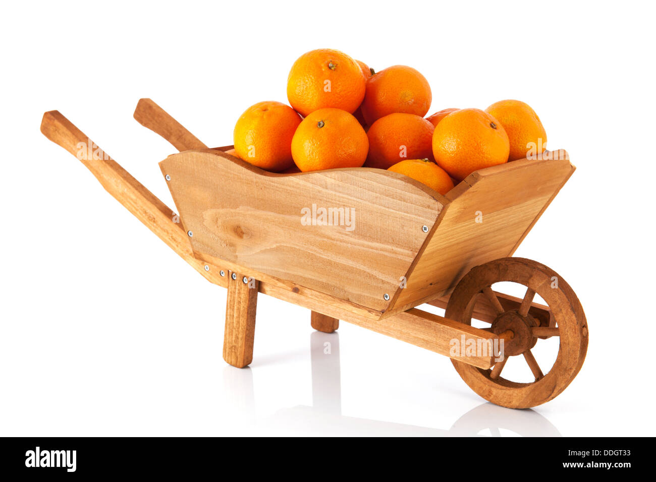 Fruit barrow hi-res stock photography and images - Alamy