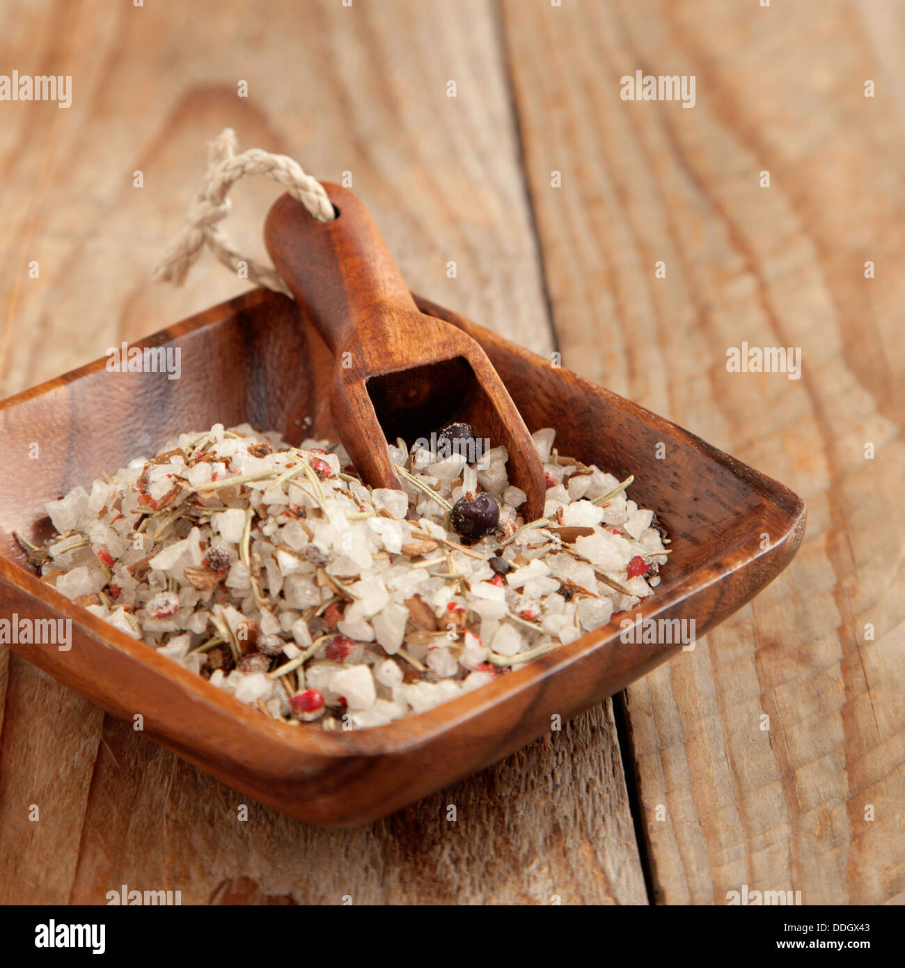 Salt pepper spices seasoning hi-res stock photography and images - Alamy