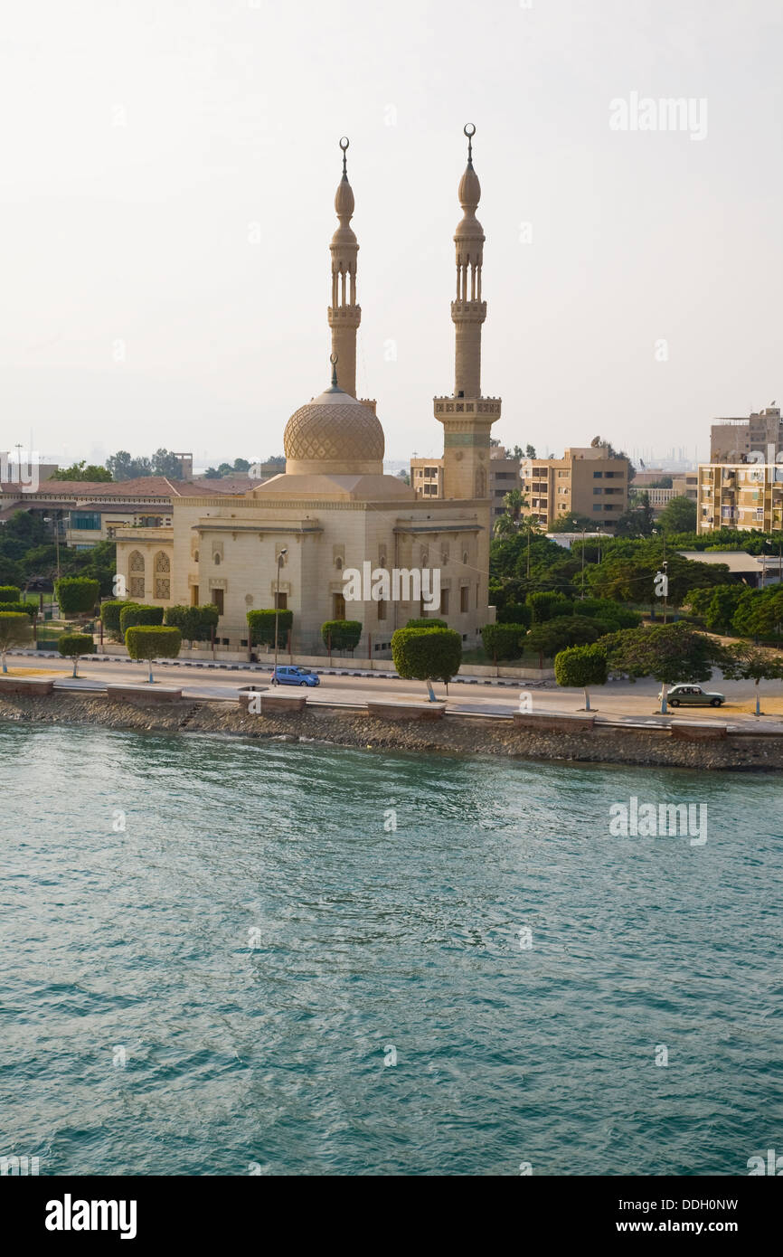 Egypt towers hi-res stock photography and images - Alamy