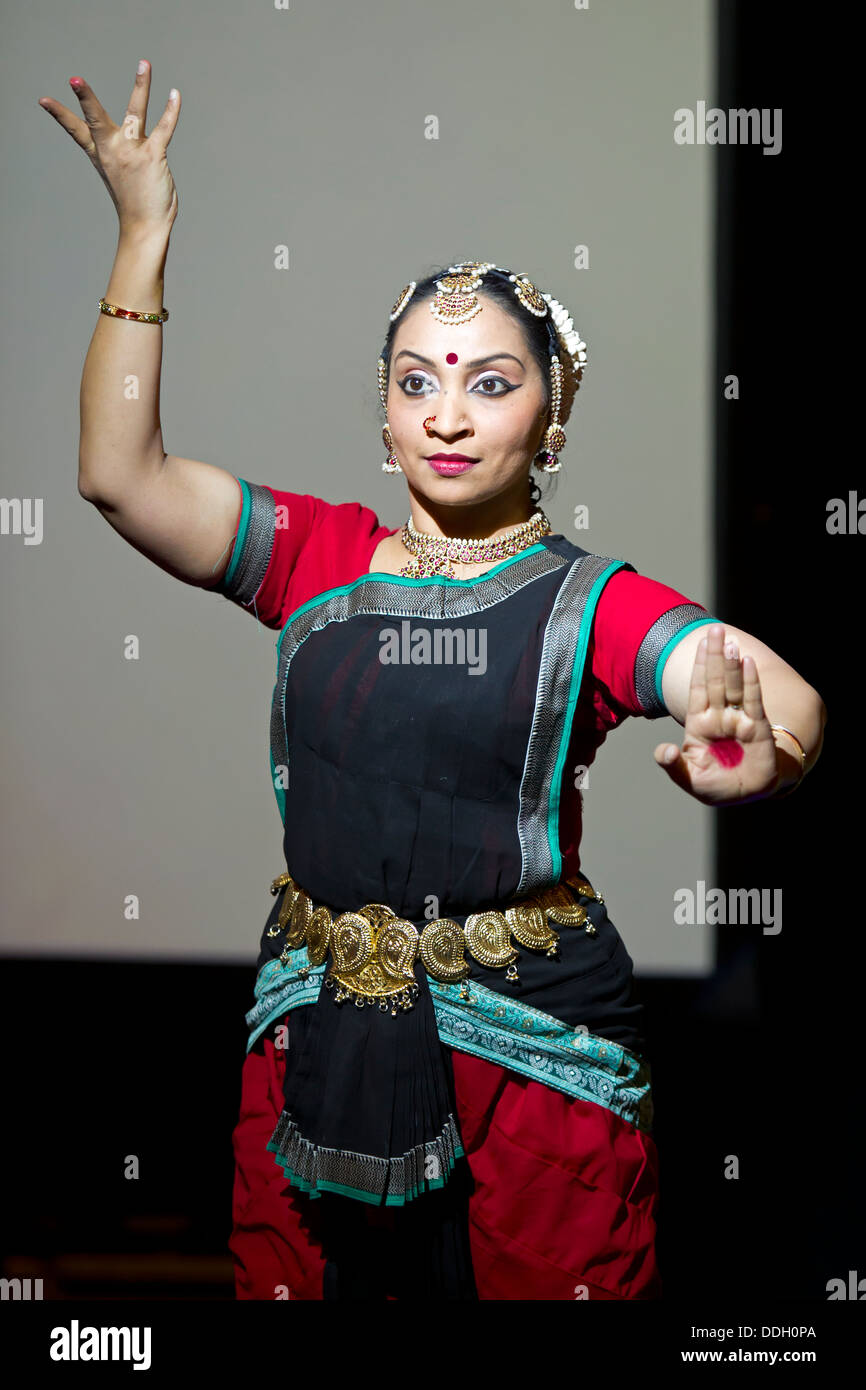 Devika Rao performing "Dancing About Sculpture" at the 2013 Alchemy Festival, Southbank Centre ...