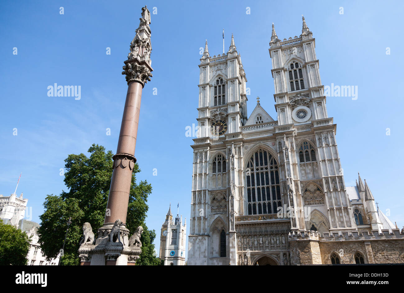 Iconic westminster abbey hi-res stock photography and images - Alamy