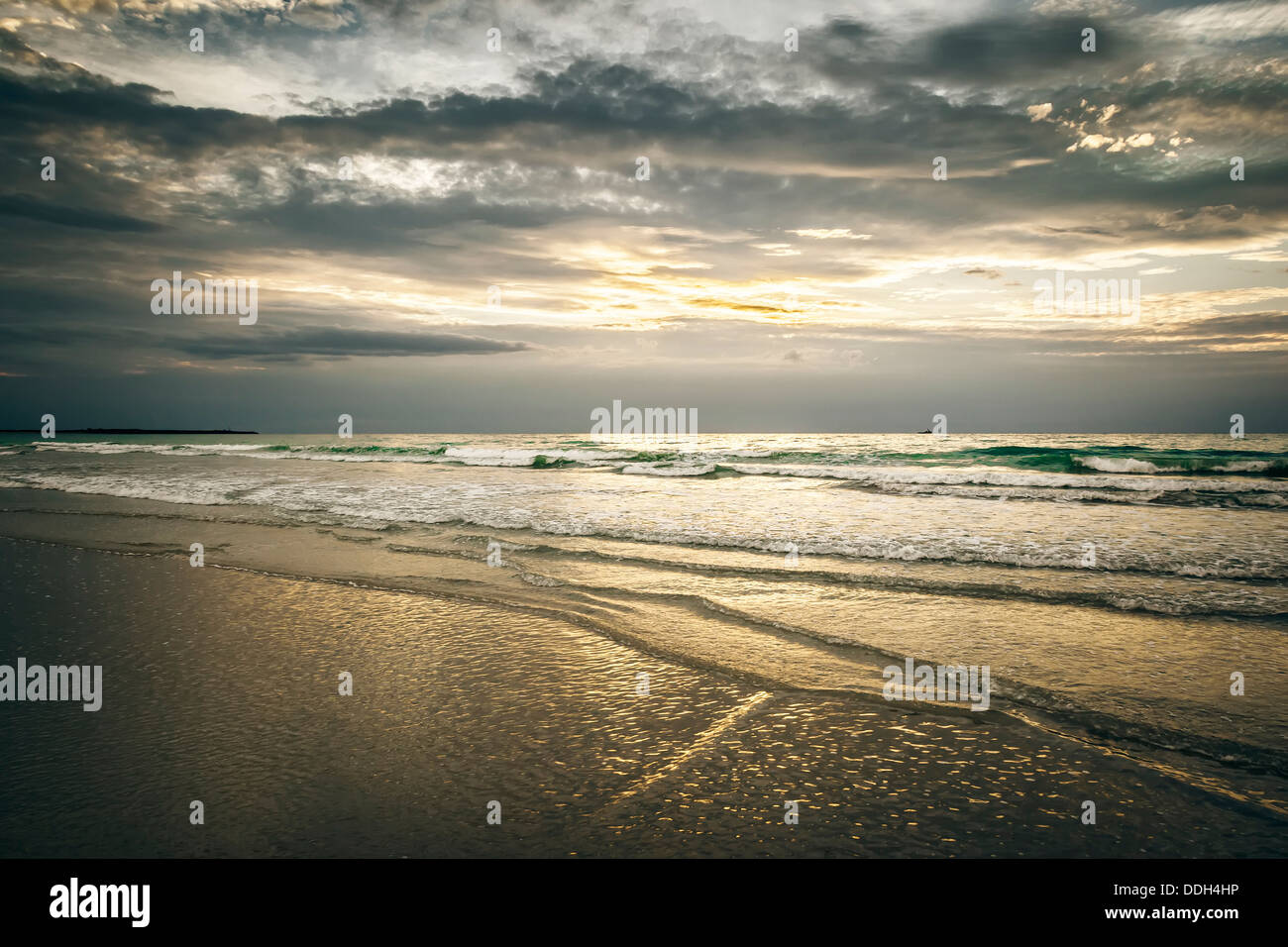 Broome Australia sunset Stock Photo - Alamy