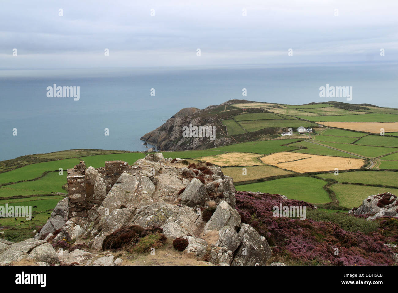 Hillforts of the uk hi-res stock photography and images - Alamy