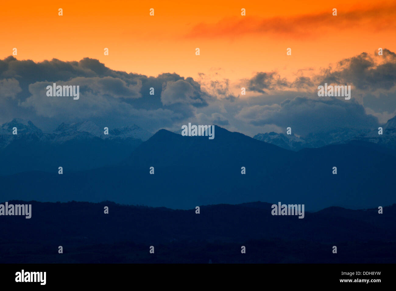 Picture of sunset hi-res stock photography and images - Alamy