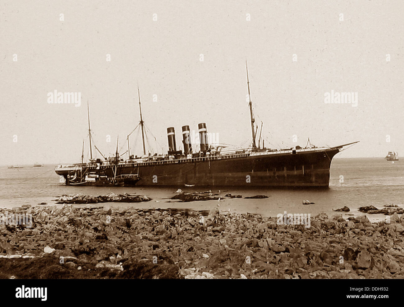Ss paris ship hi-res stock photography and images - Alamy
