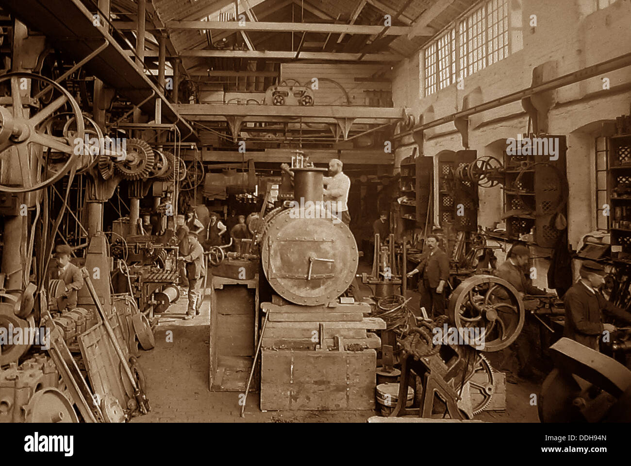 Edwardian engineering hi-res stock photography and images - Alamy