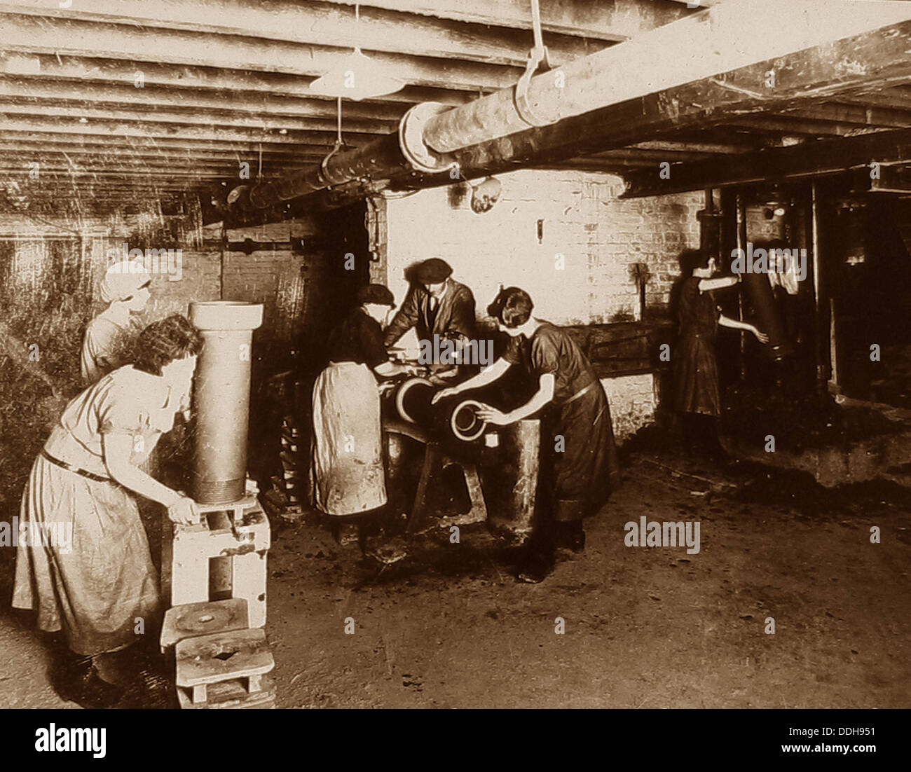 Victorian sewer hi-res stock photography and images - Alamy