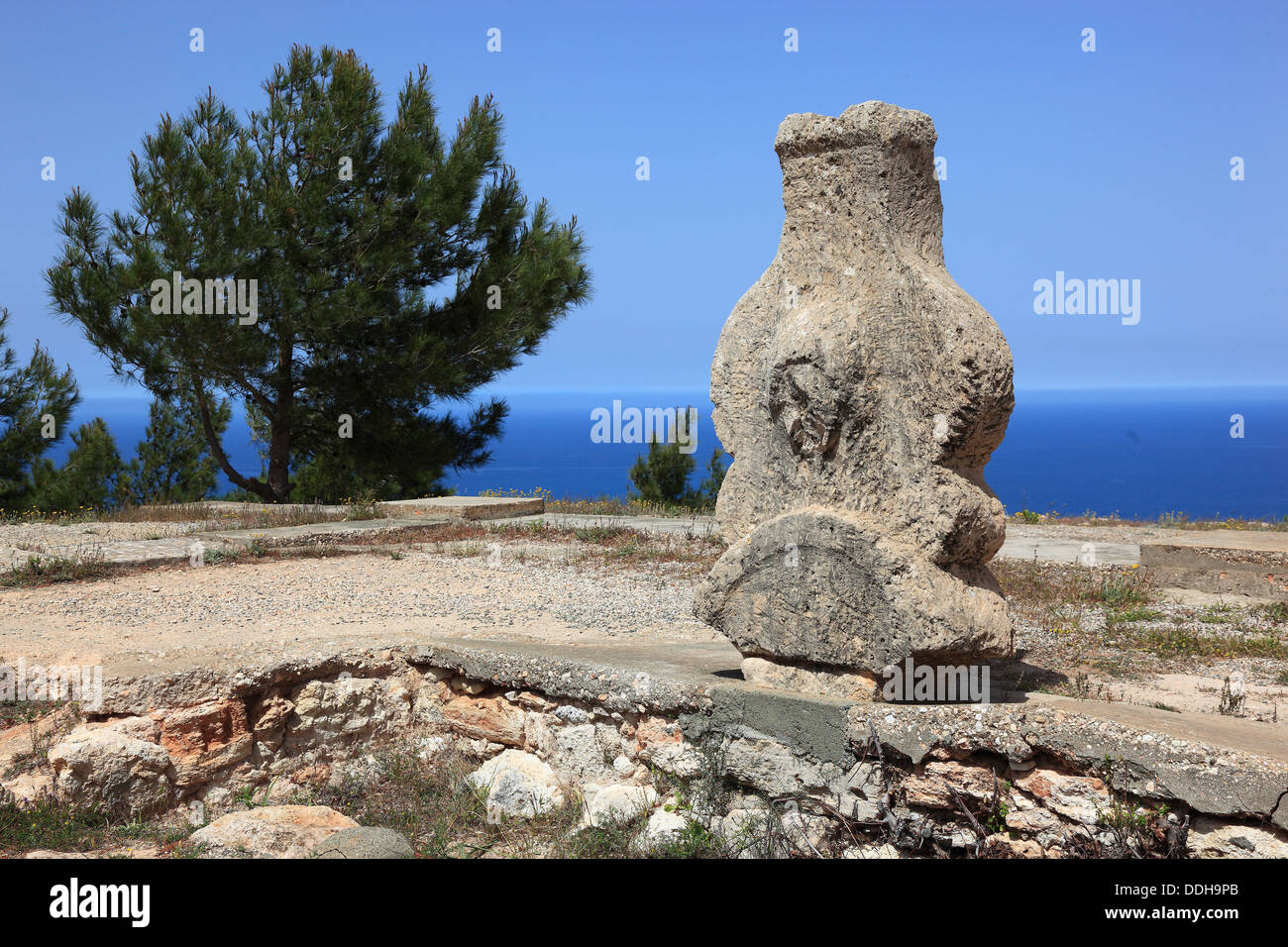 Archaeological site of vuni hi-res stock photography and images - Alamy