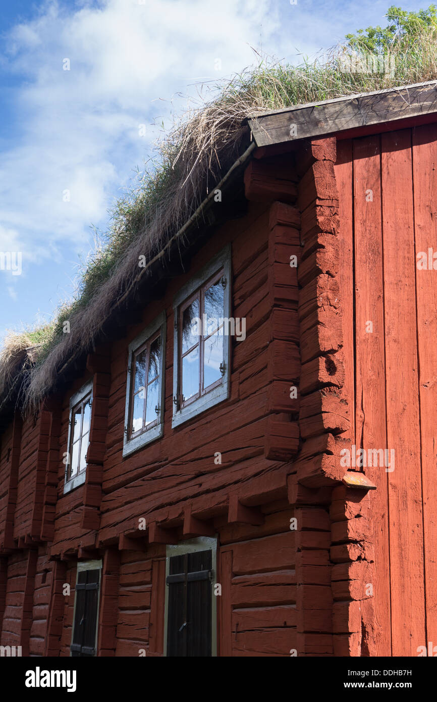 Timber framed red house Stock Photo - Alamy
