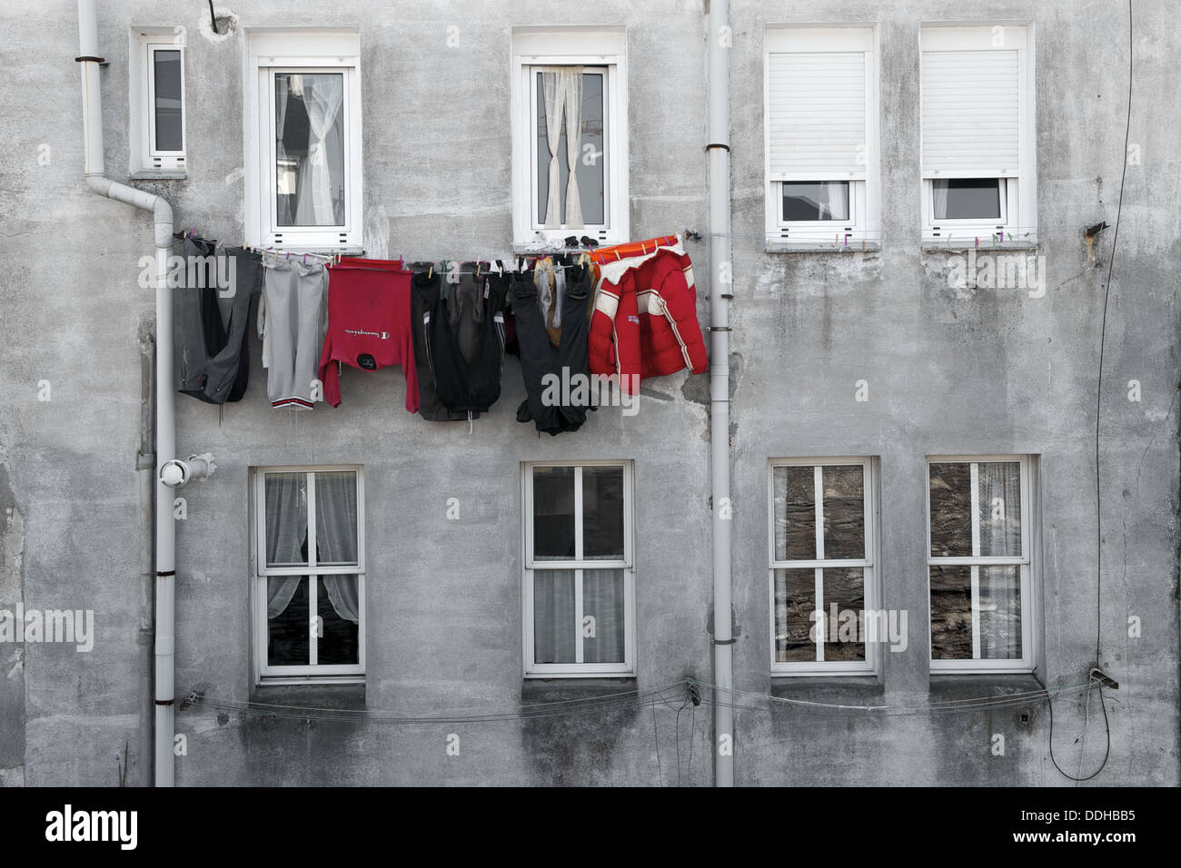 Black white laundry hanging hi-res stock photography and images - Alamy