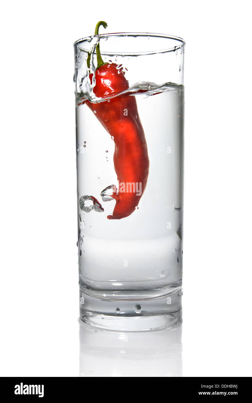 Green bell pepper splashing water hi-res stock photography and images ...