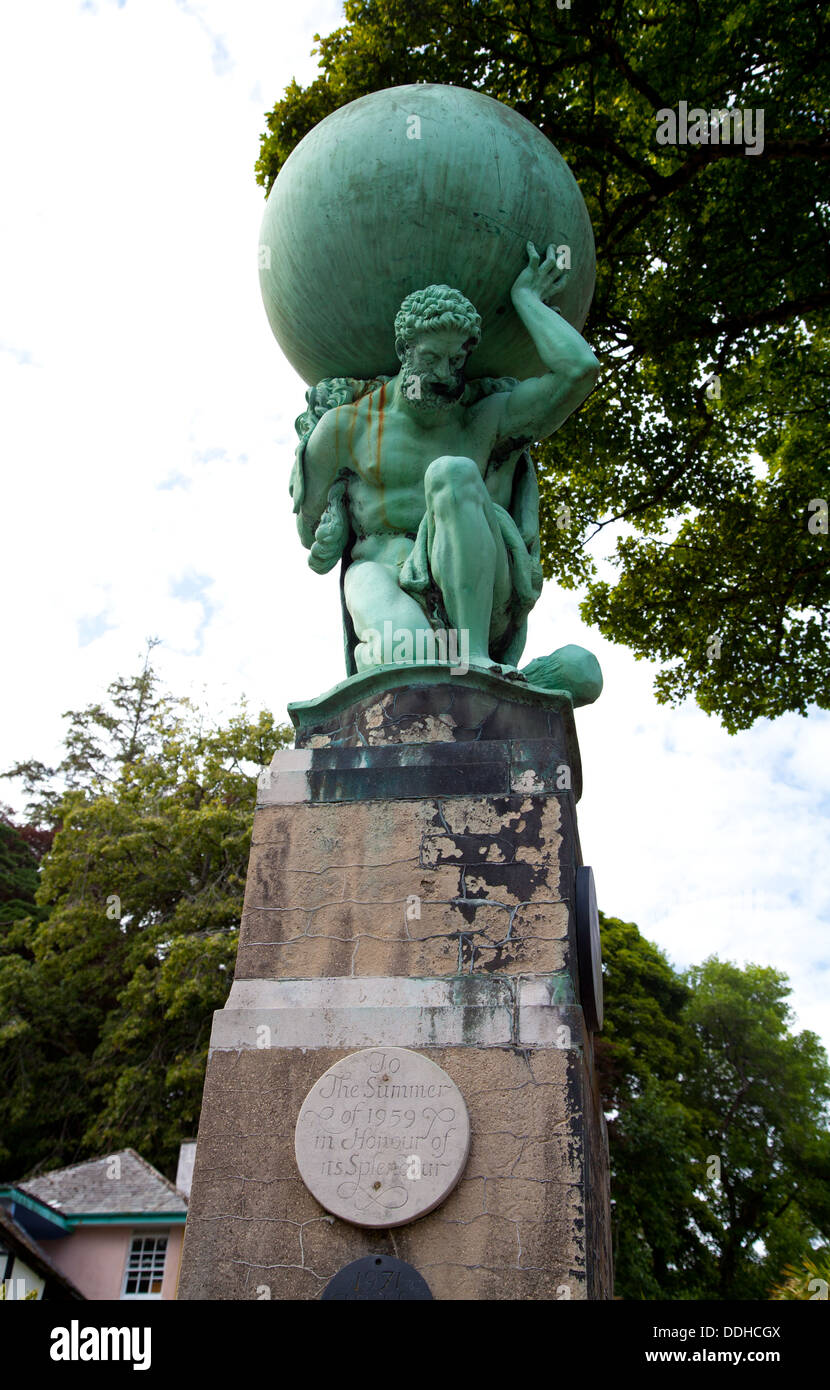 Statue of Hercules by William Brodie from 1863 which stands in Hercules ...