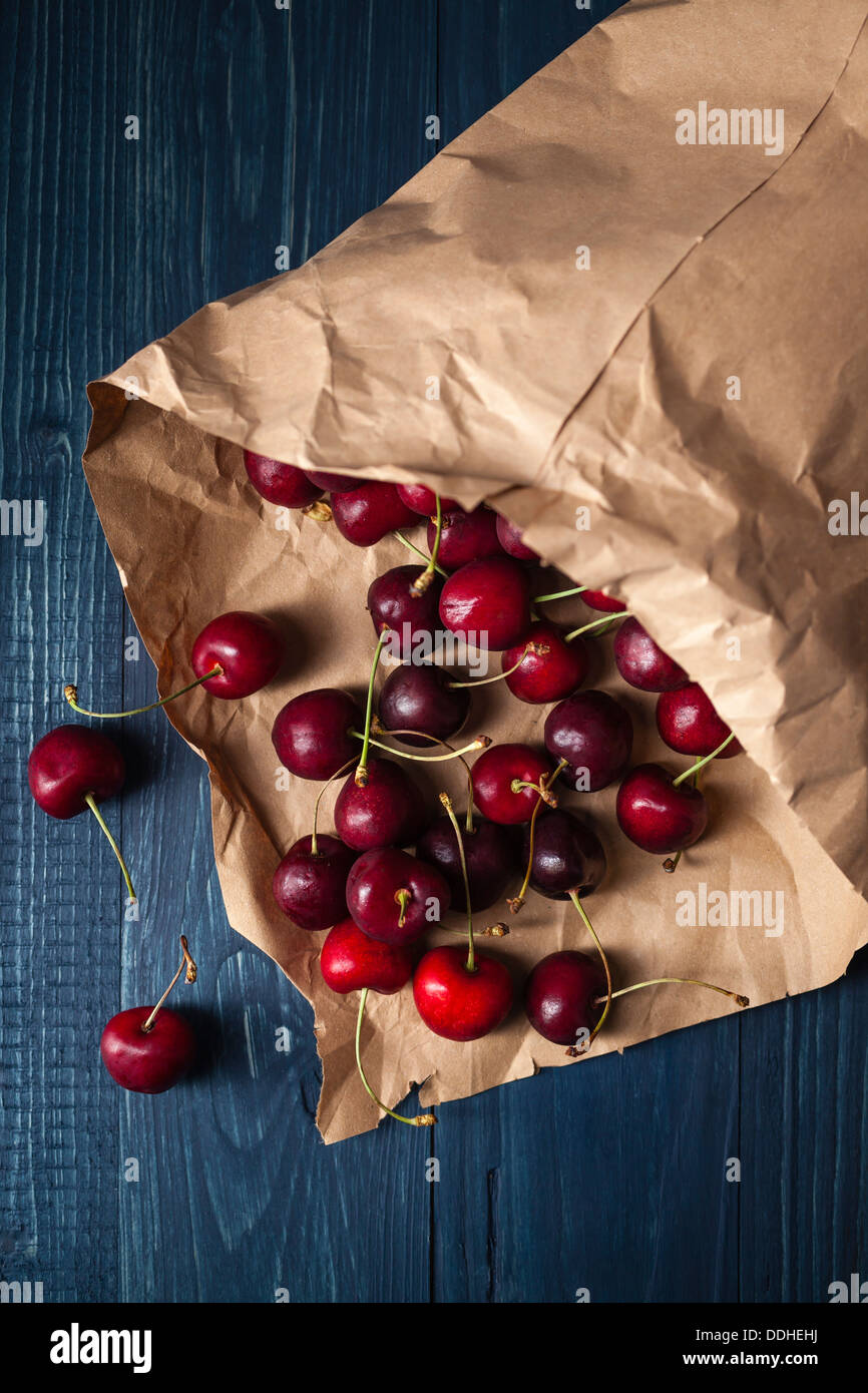 Cherries in brown paper hi-res stock photography and images - Alamy
