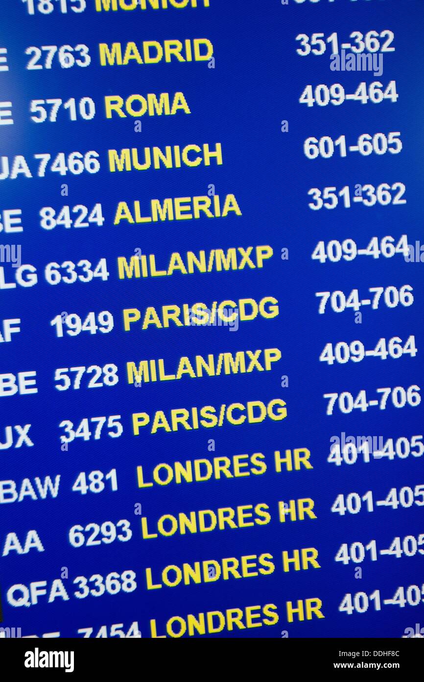 Airport Timetable High Resolution Stock Photography and Images - Alamy