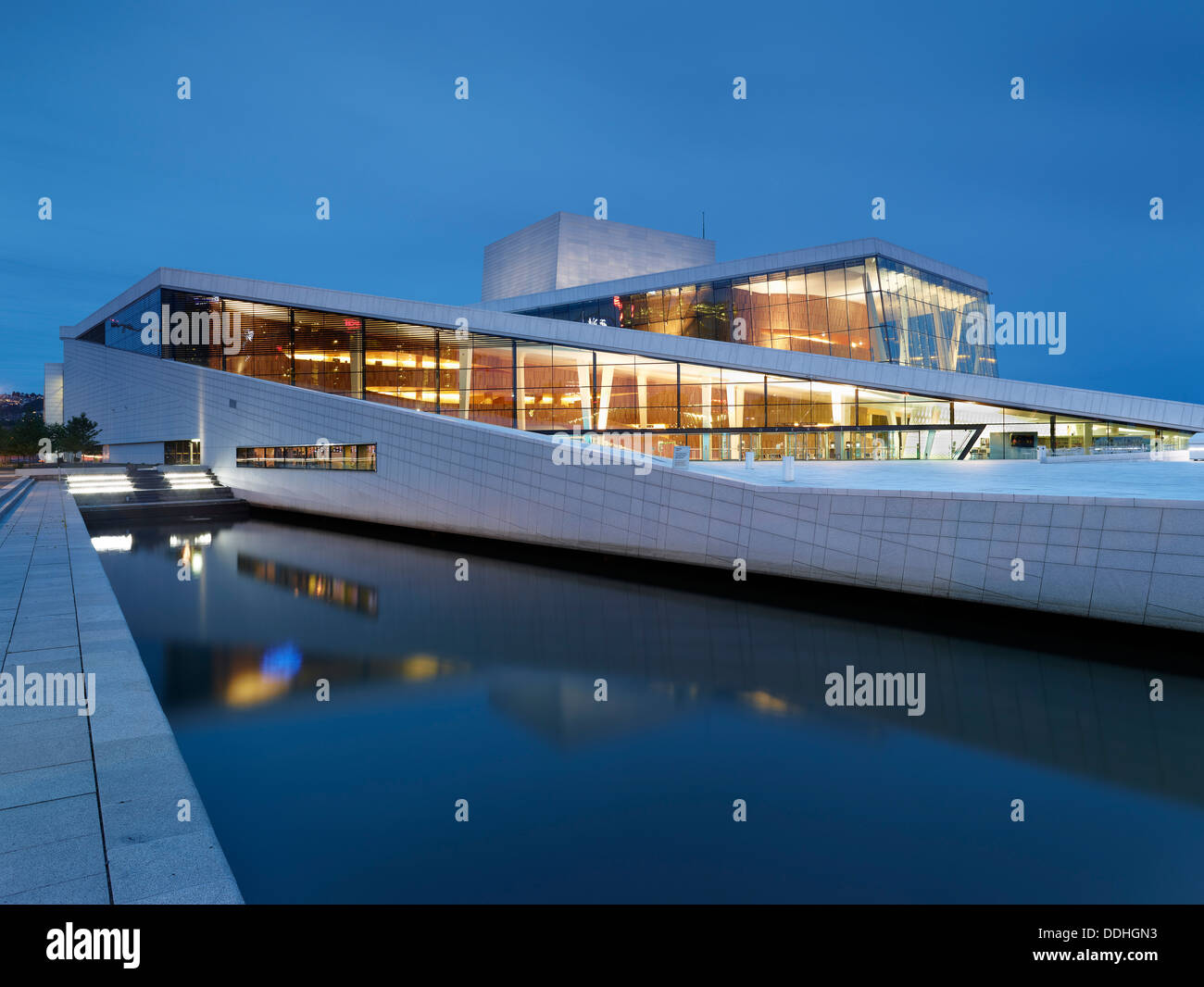 Operahuset, Oslo Opera House Stock Photo - Alamy