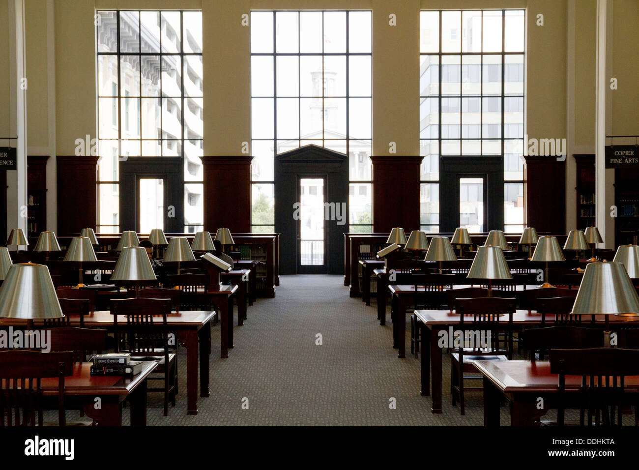 Interior of the Nashville TN public library Stock Photo - Alamy