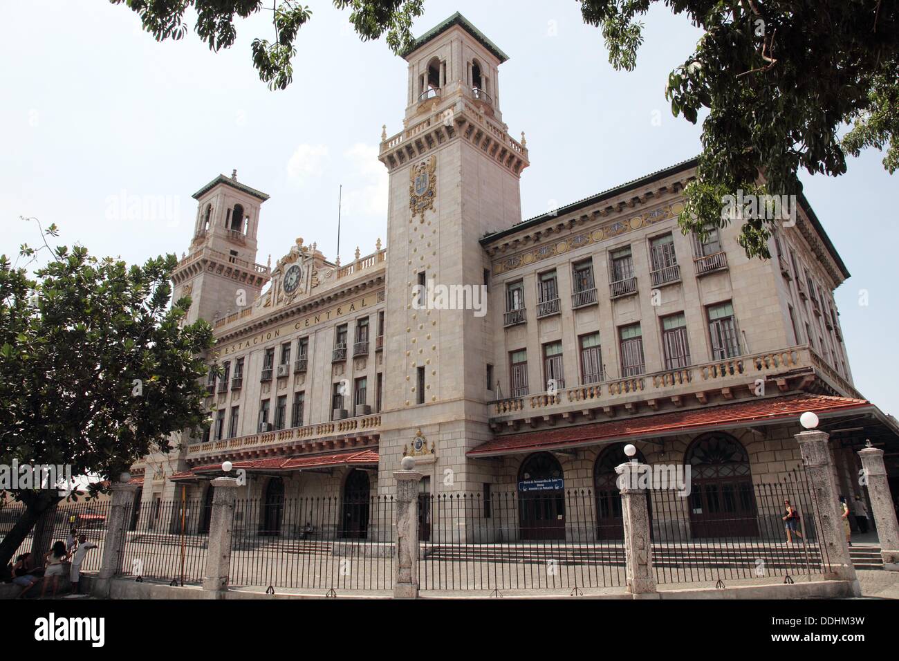 Central railway station havana hi-res stock photography and images - Alamy