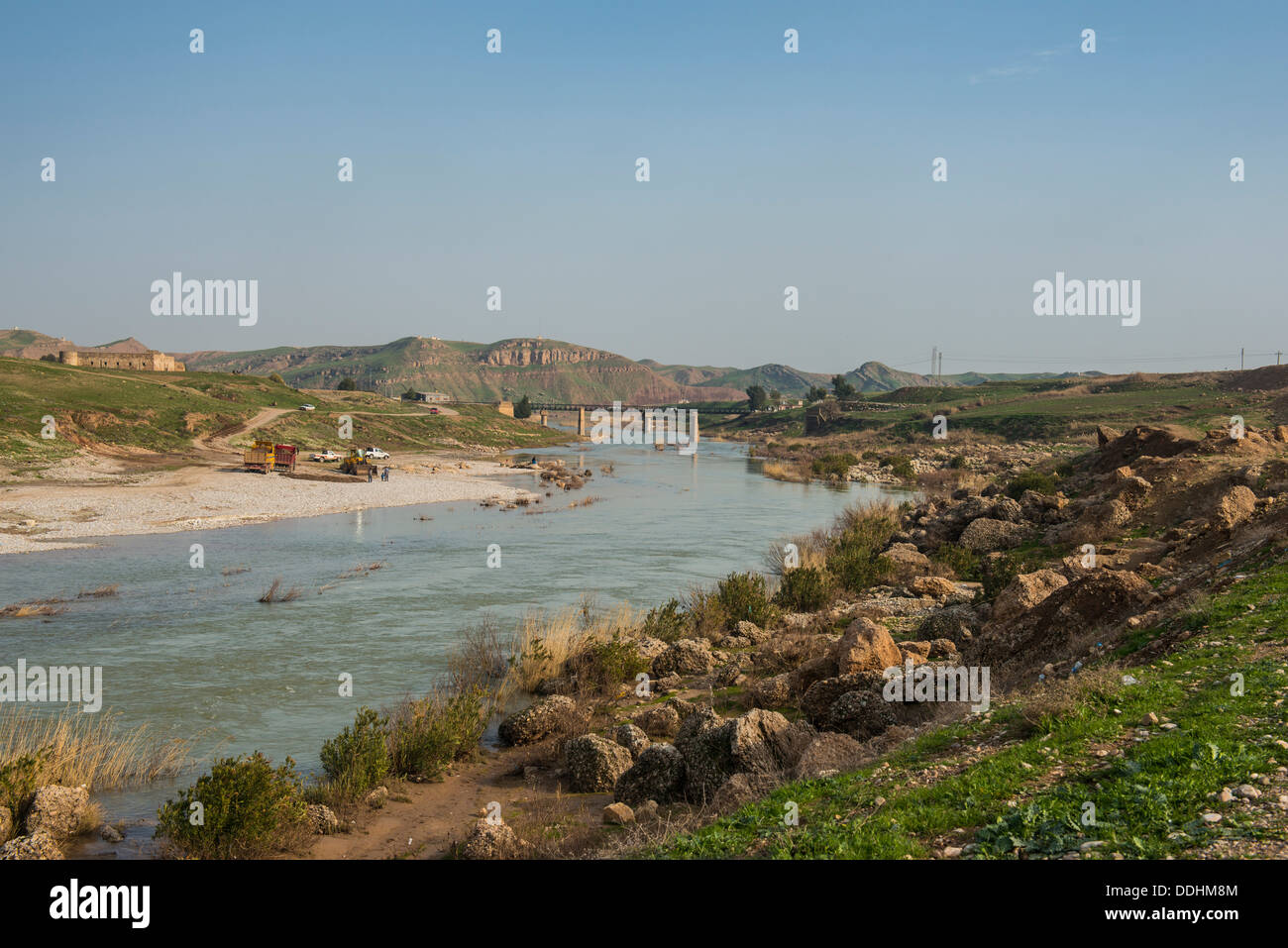 Iraqi river hi-res stock photography and images - Alamy