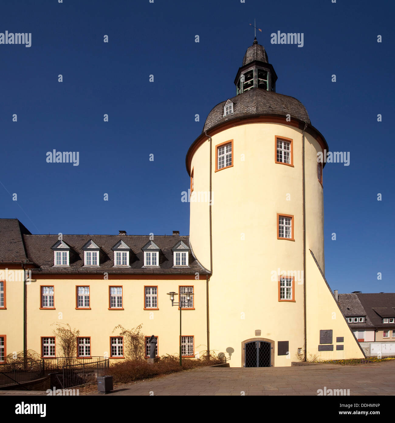 Fat turm hi-res stock photography and images - Alamy