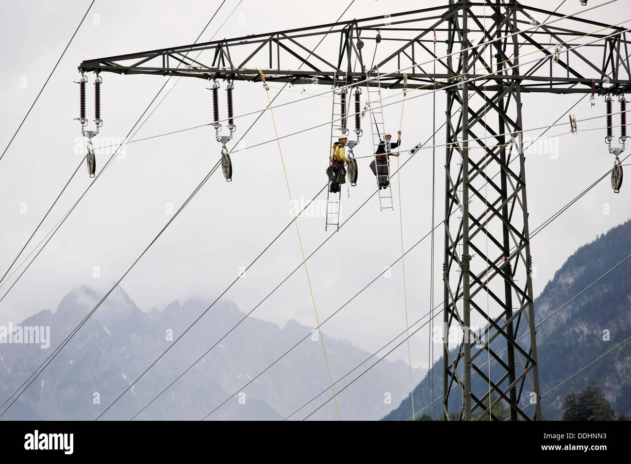 Installing ladders hi-res stock photography and images - Alamy