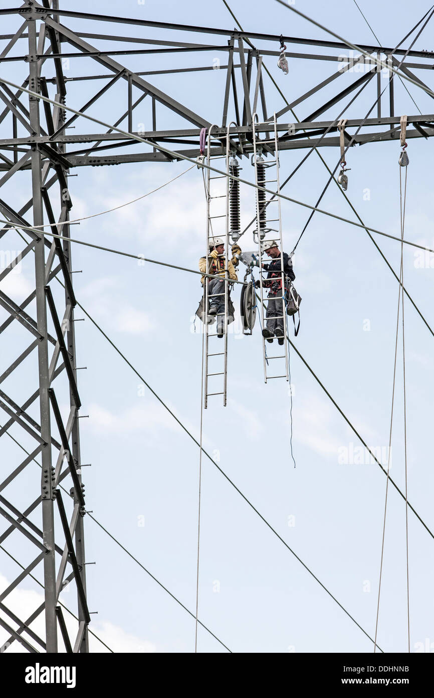 Installing ladders hi-res stock photography and images - Alamy