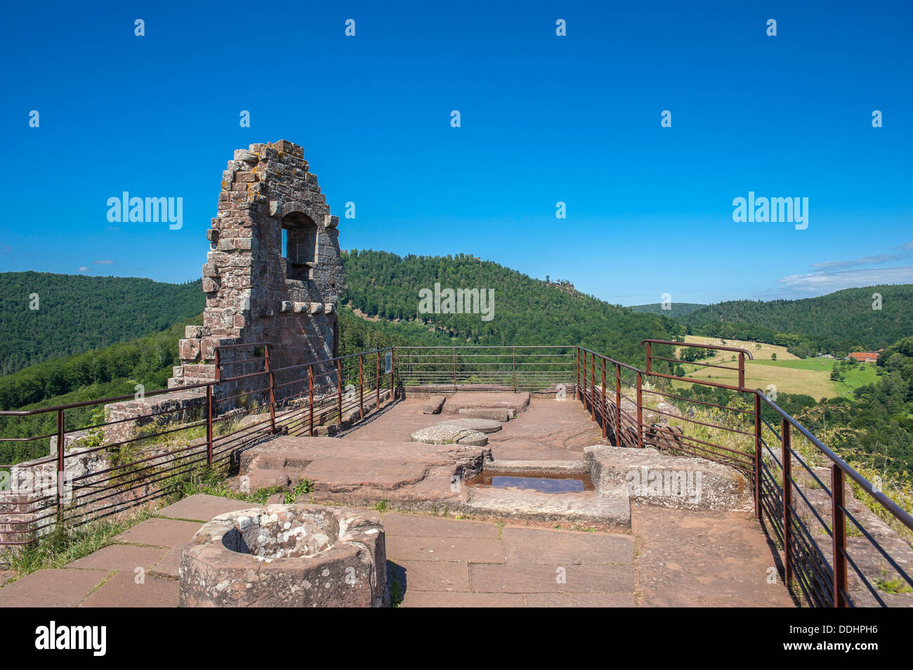 Burg Fleckenstein Castle or Château du Fleckenstein, near Lembach ...
