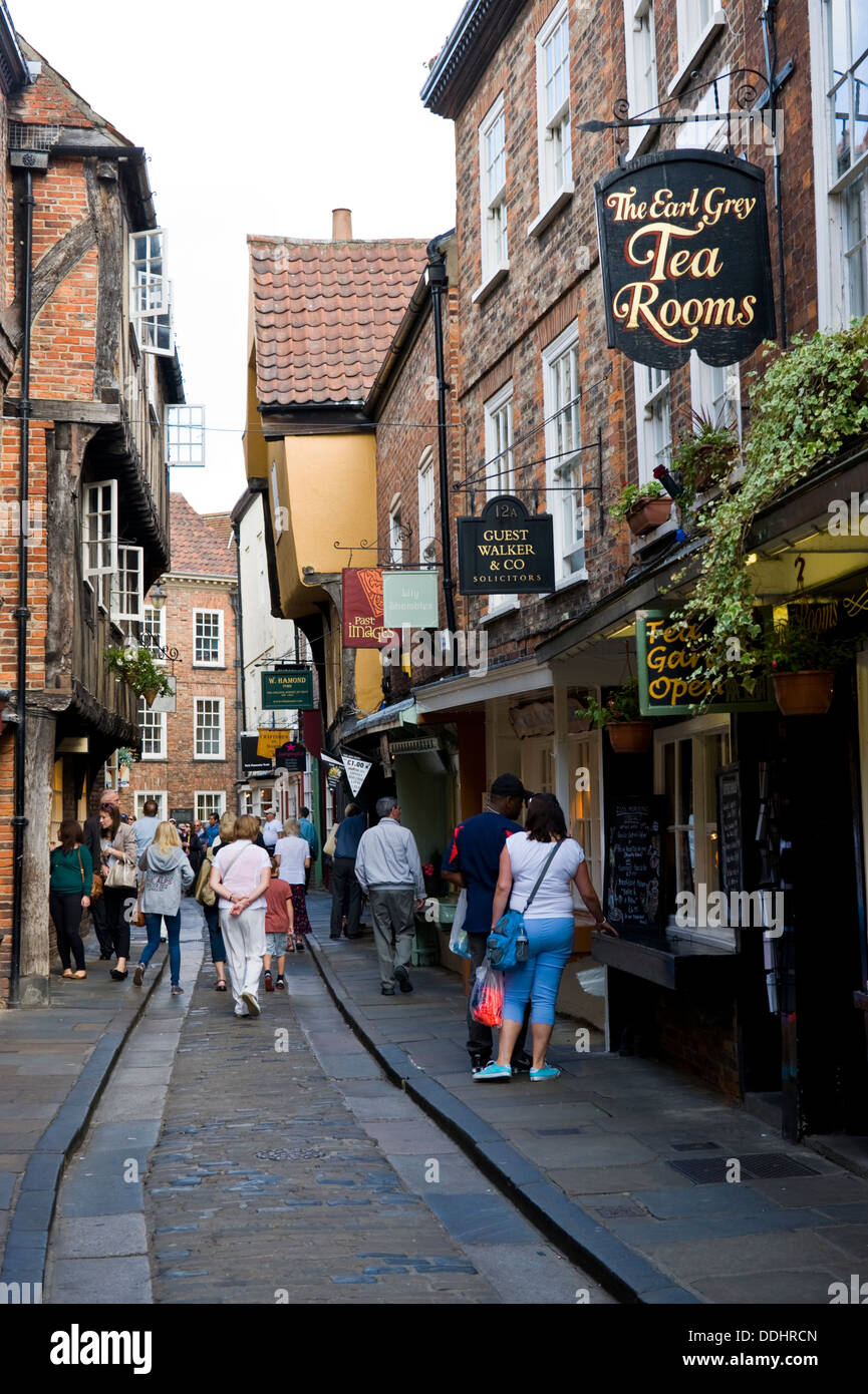 Tourists walking shambles hi-res stock photography and images - Alamy