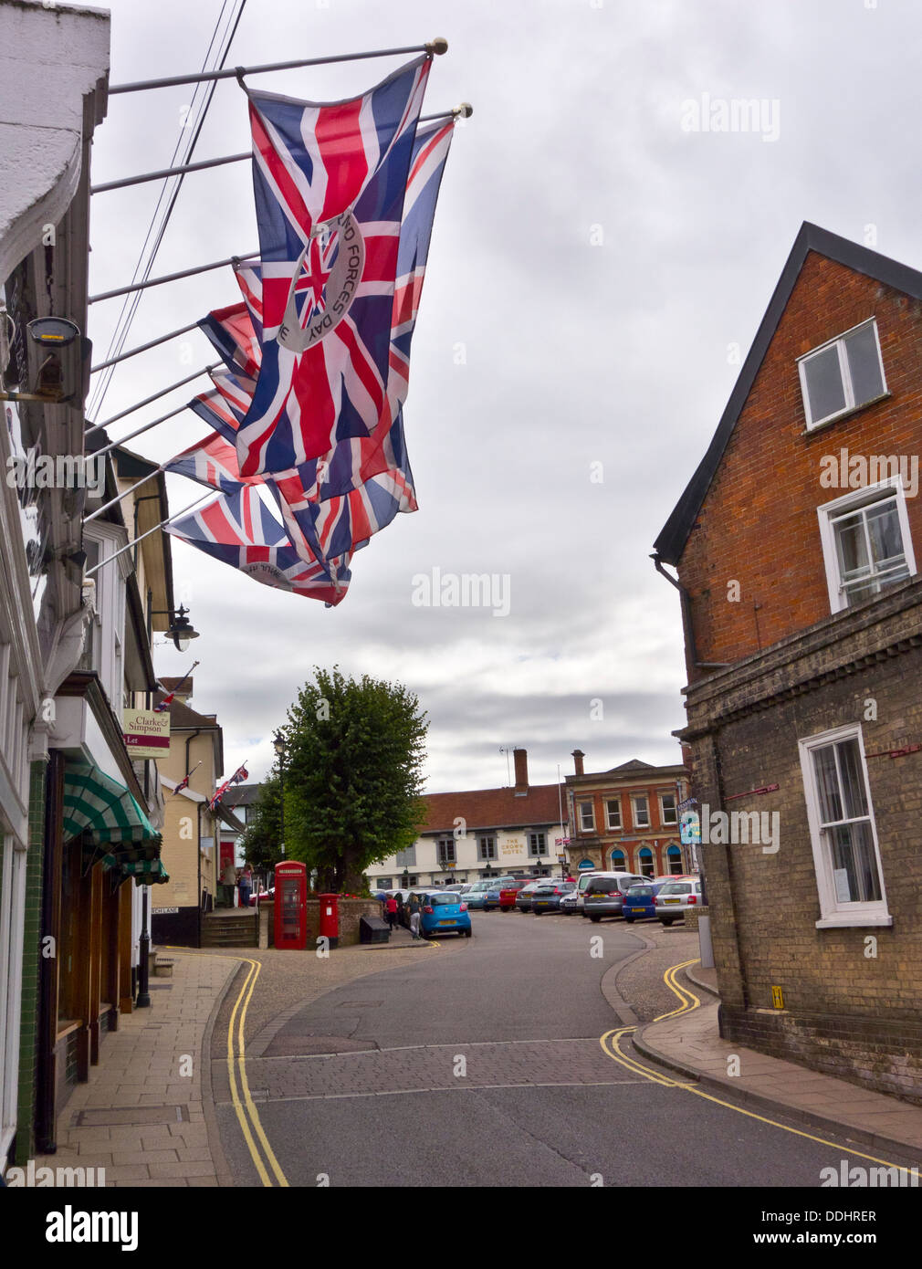 Framlingham market Hill Suffolk with flags for arm services day Stock ...