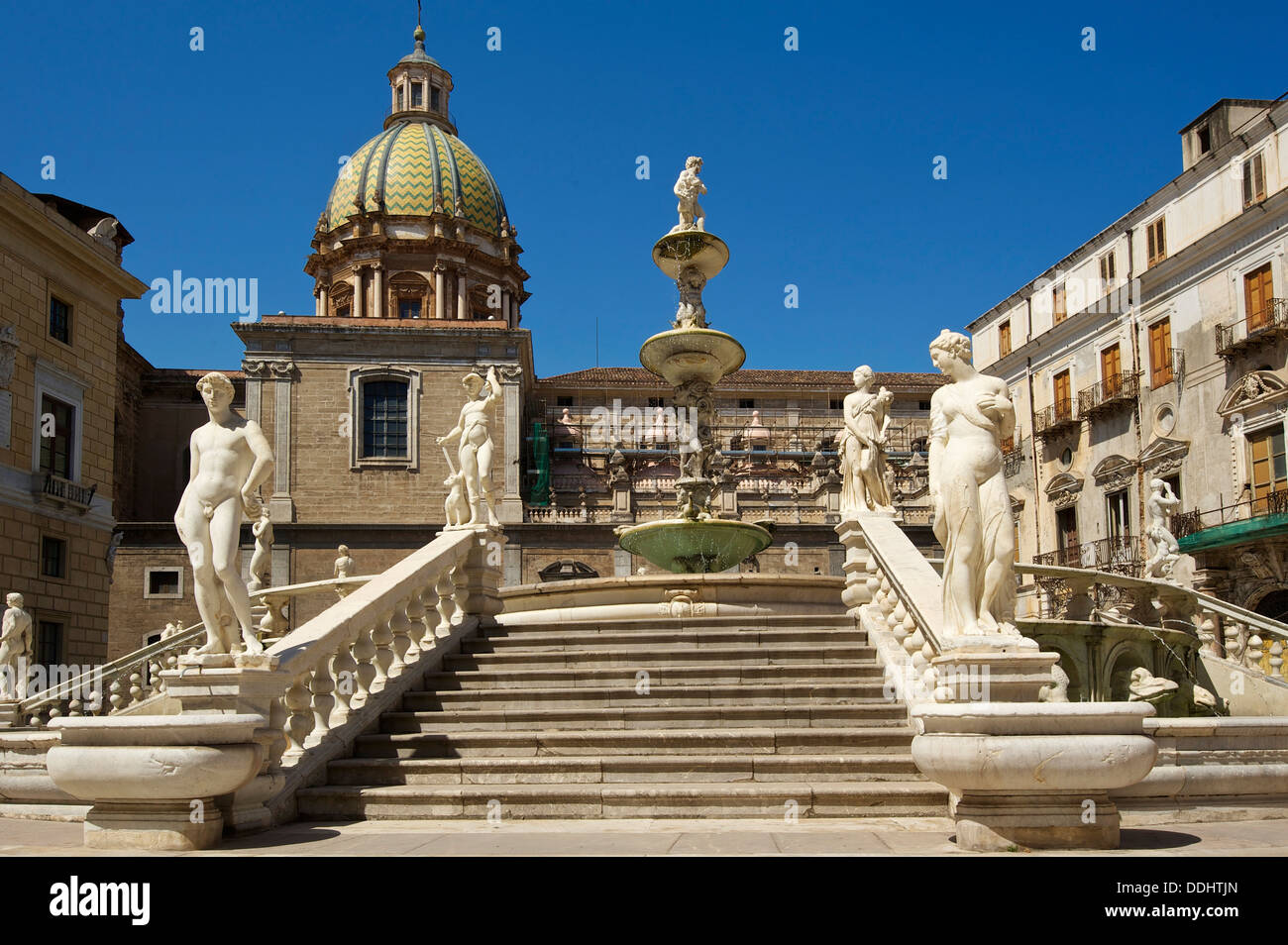 Piazza della vergogna hi-res stock photography and images - Alamy
