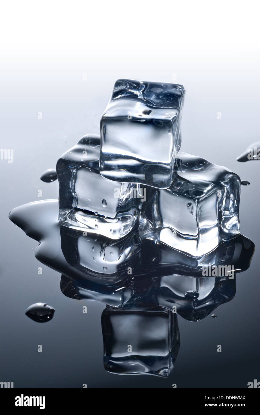 ice cubes with water drops Stock Photo - Alamy