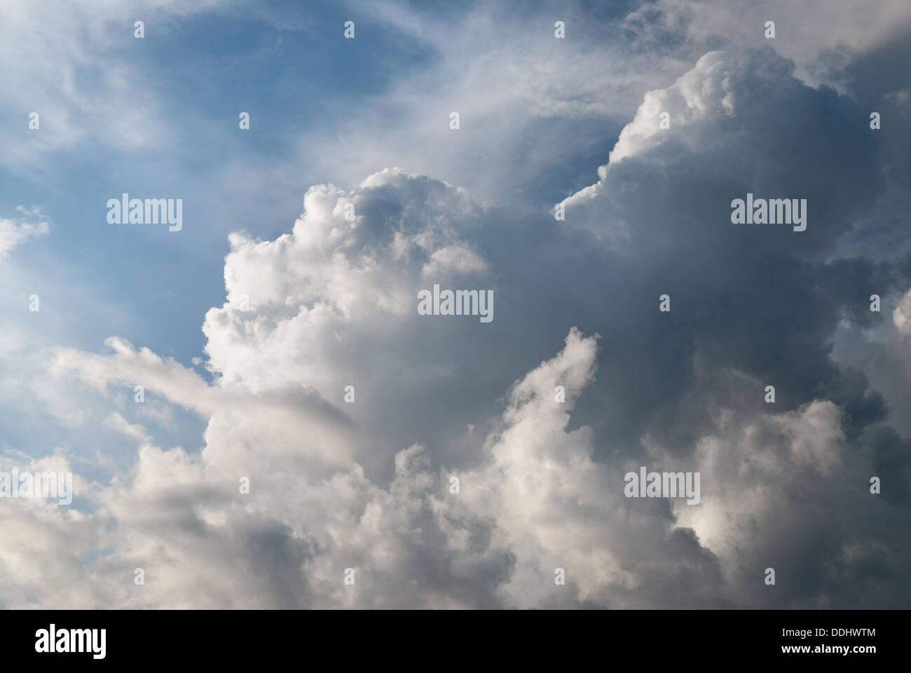 dramatic storm clouds Stock Photo - Alamy