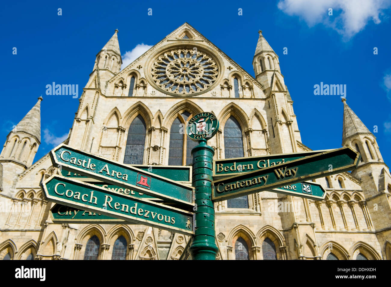 View of YORK MINSTER cathedral with tourist sign in the city centre of ...