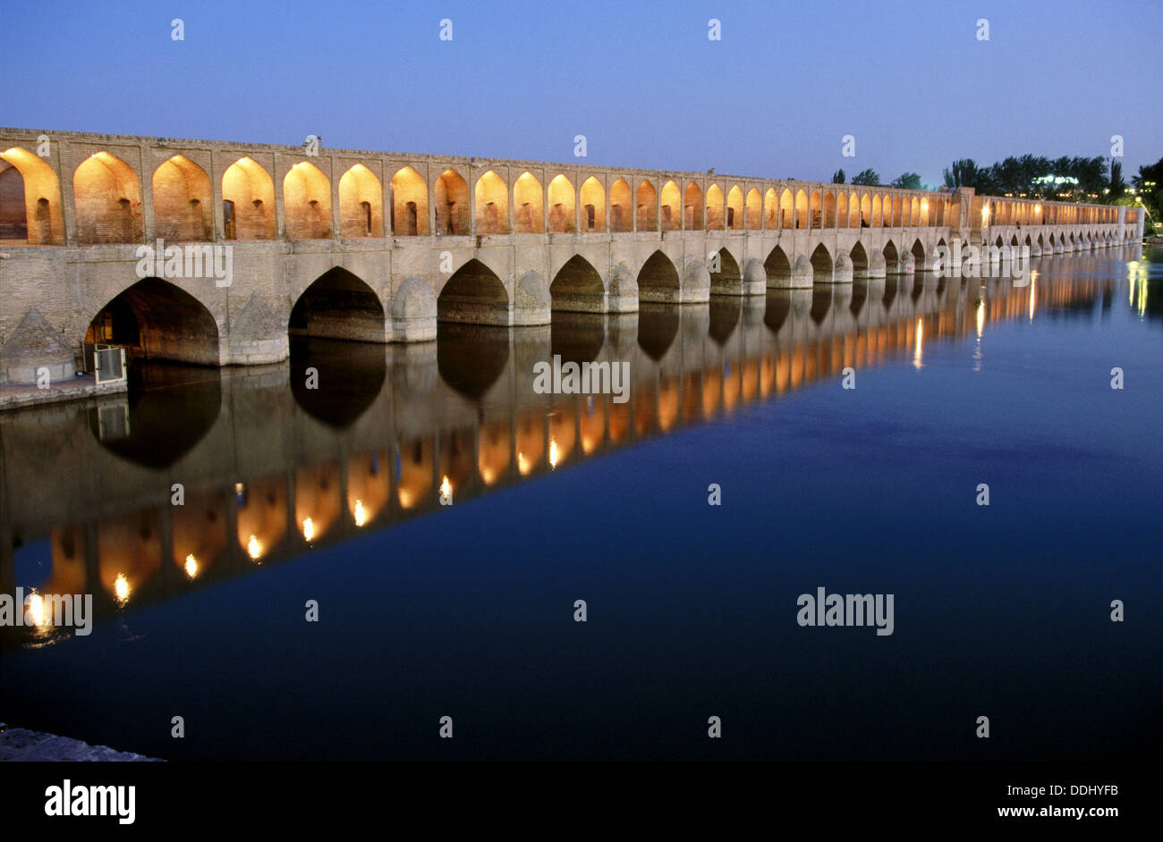 33_bridge hi-res stock photography and images - Alamy