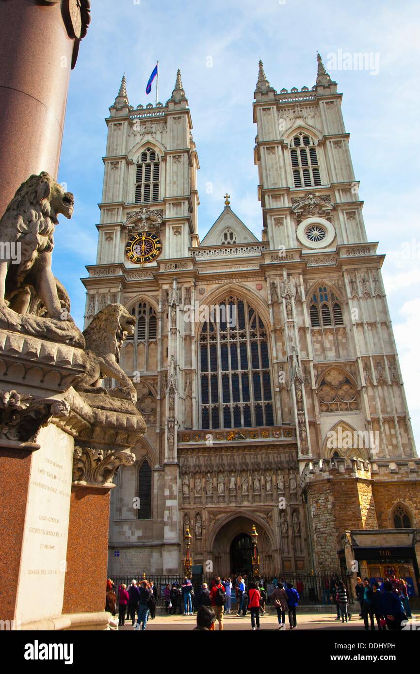 Background westminster abbey hi-res stock photography and images - Alamy