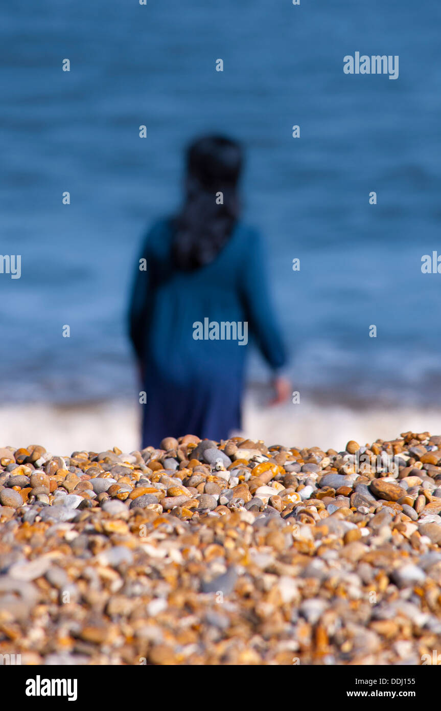 Anonymous girl hi-res stock photography and images - Alamy