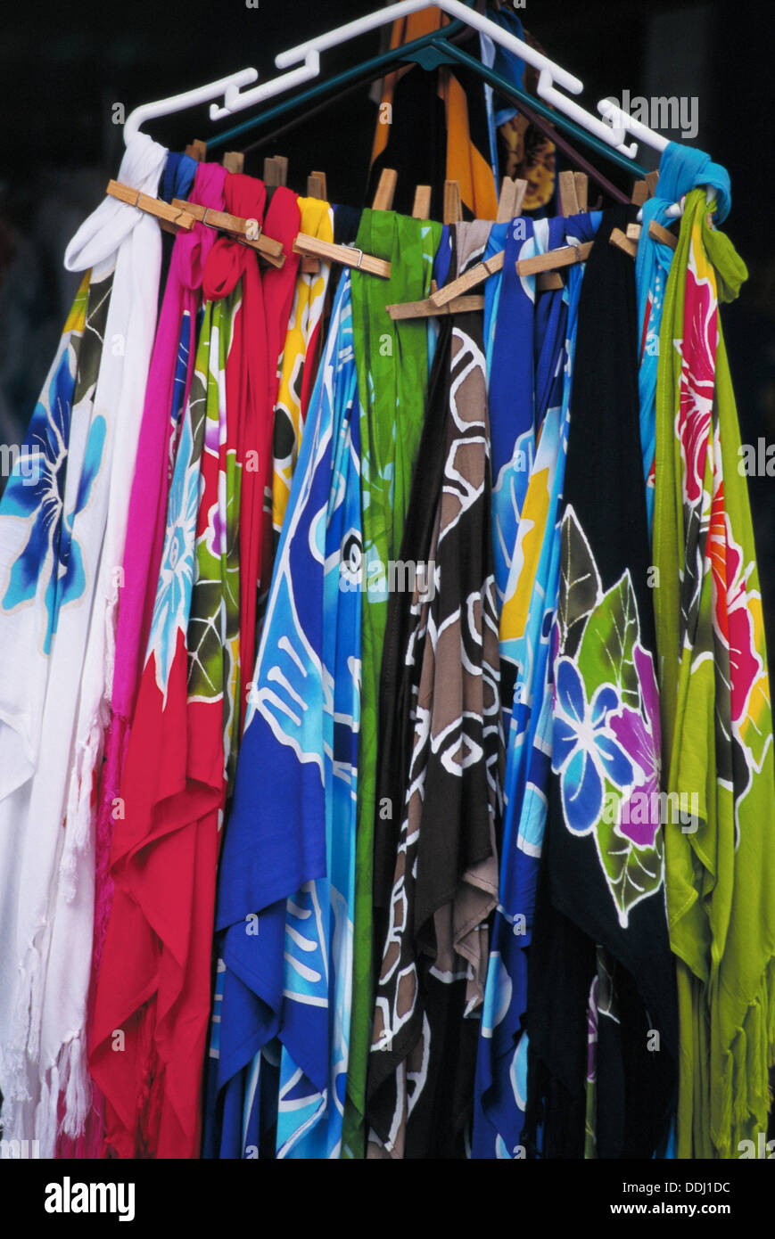 Polynesia Pareo Not Clothes High Resolution Stock Photography and ...