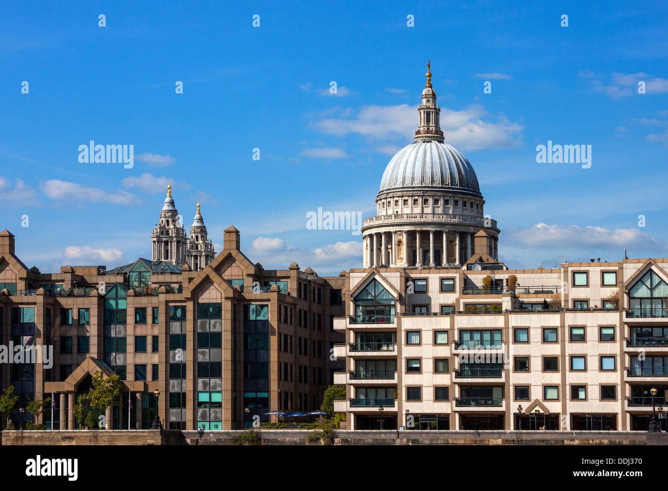 Riverside cathedral High Resolution Stock Photography and Images - Alamy