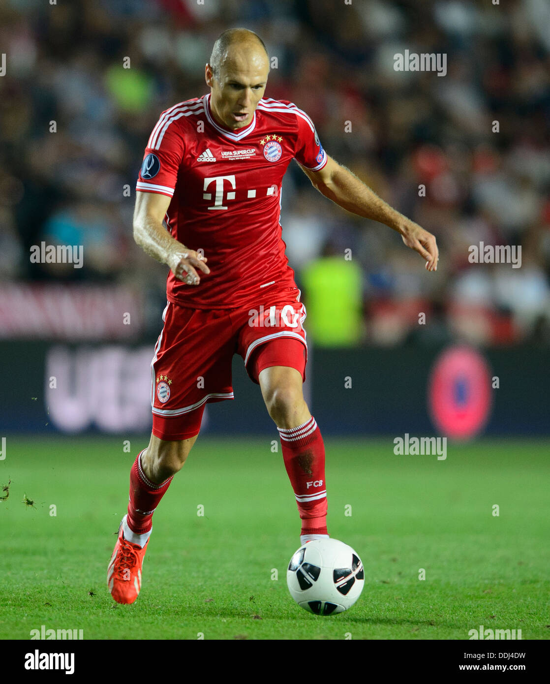 Arjen robben hi-res stock photography and images - Alamy