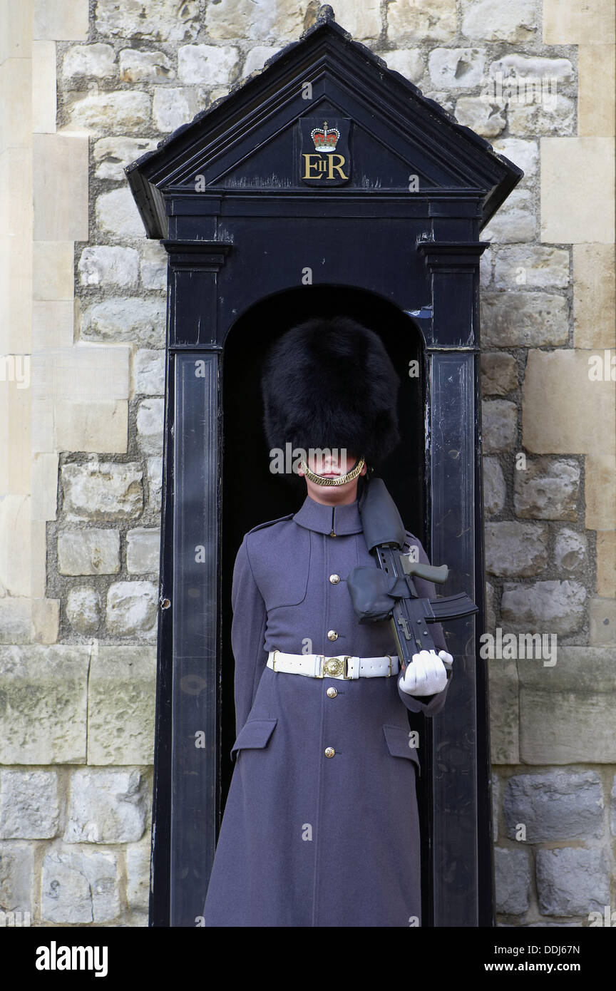 Guard Tower London England High Resolution Stock Photography and Images ...