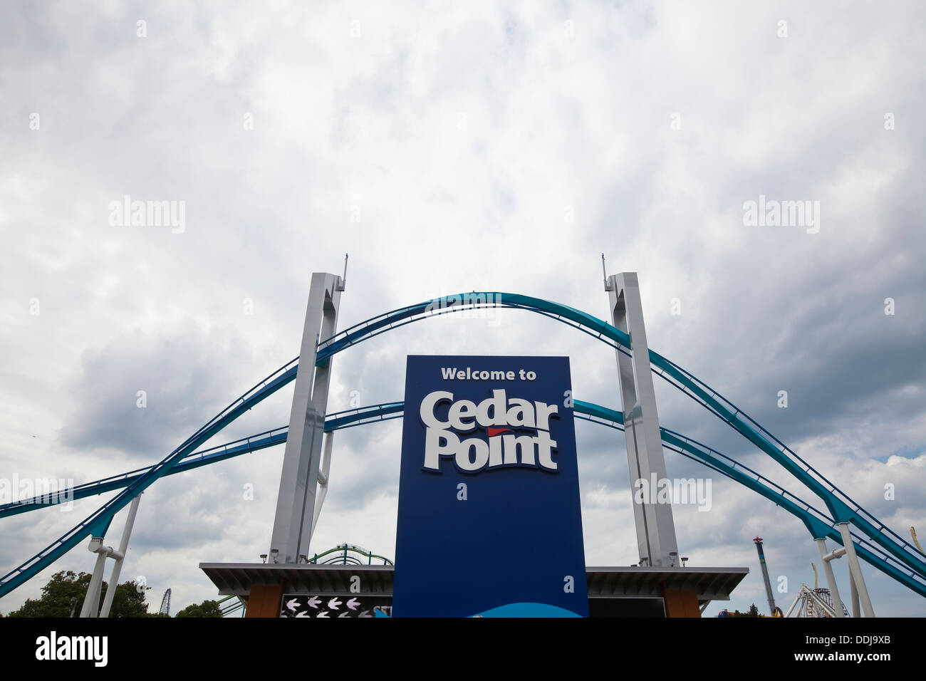 Cedar point roller coaster hi-res stock photography and images - Alamy