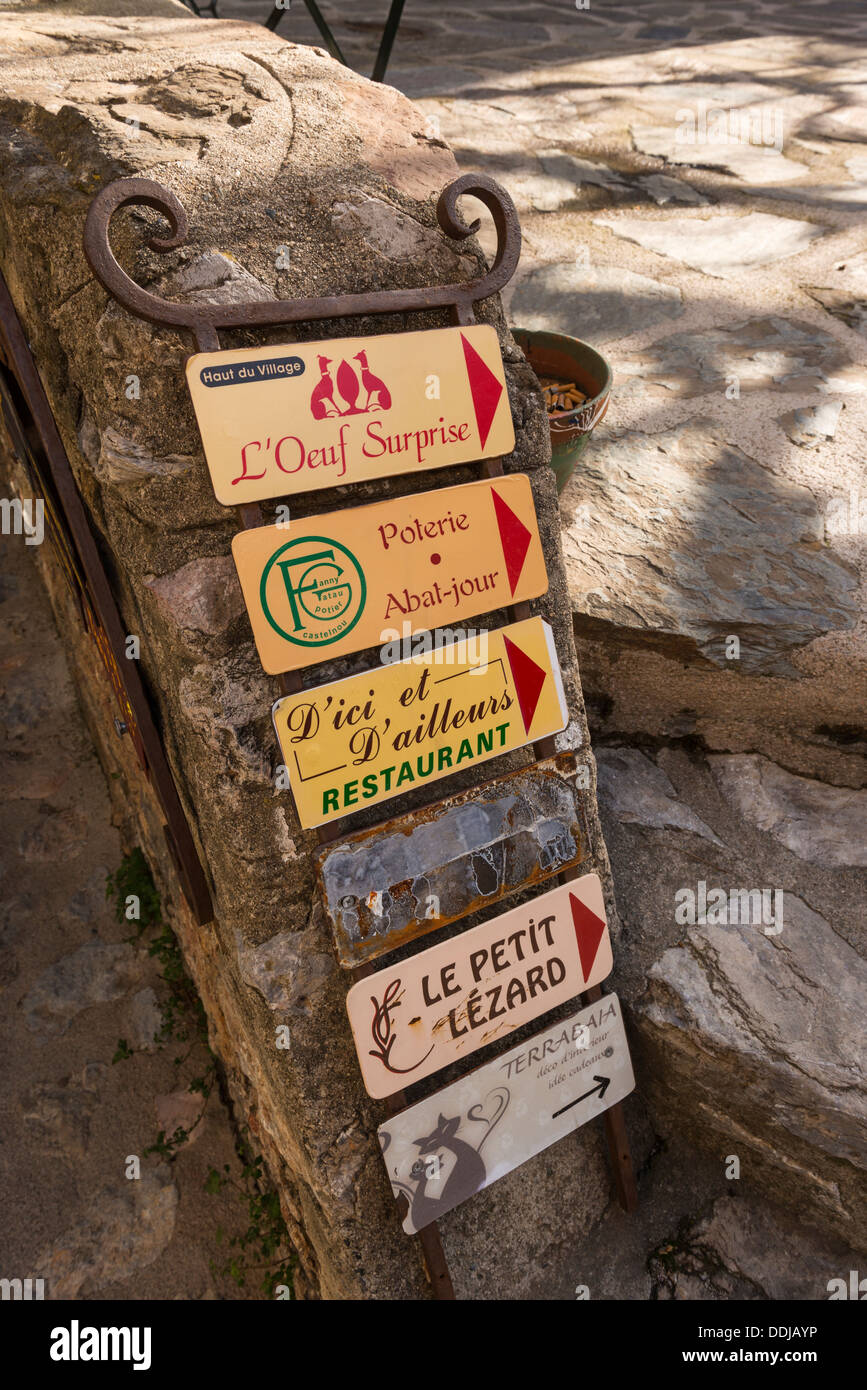 Business signs signs hi-res stock photography and images - Alamy