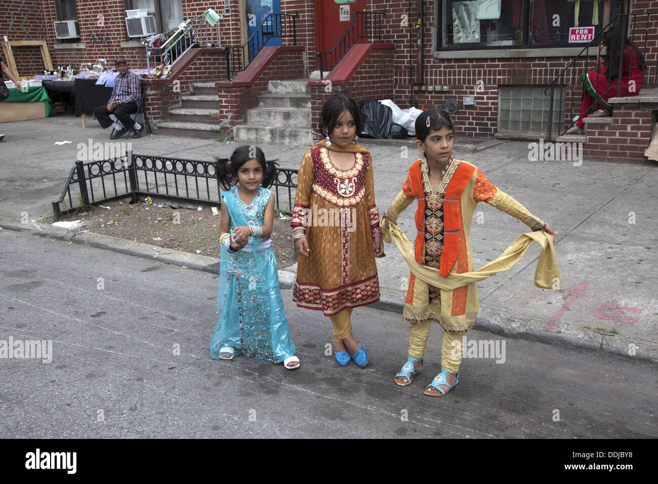 Pakistani immigrant neighborhood during Pakistan Independence ...