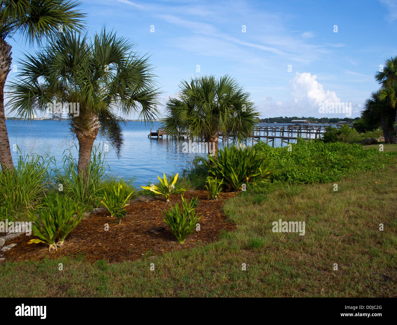 Florida melbourne beach pier fishing hi-res stock photography and ...