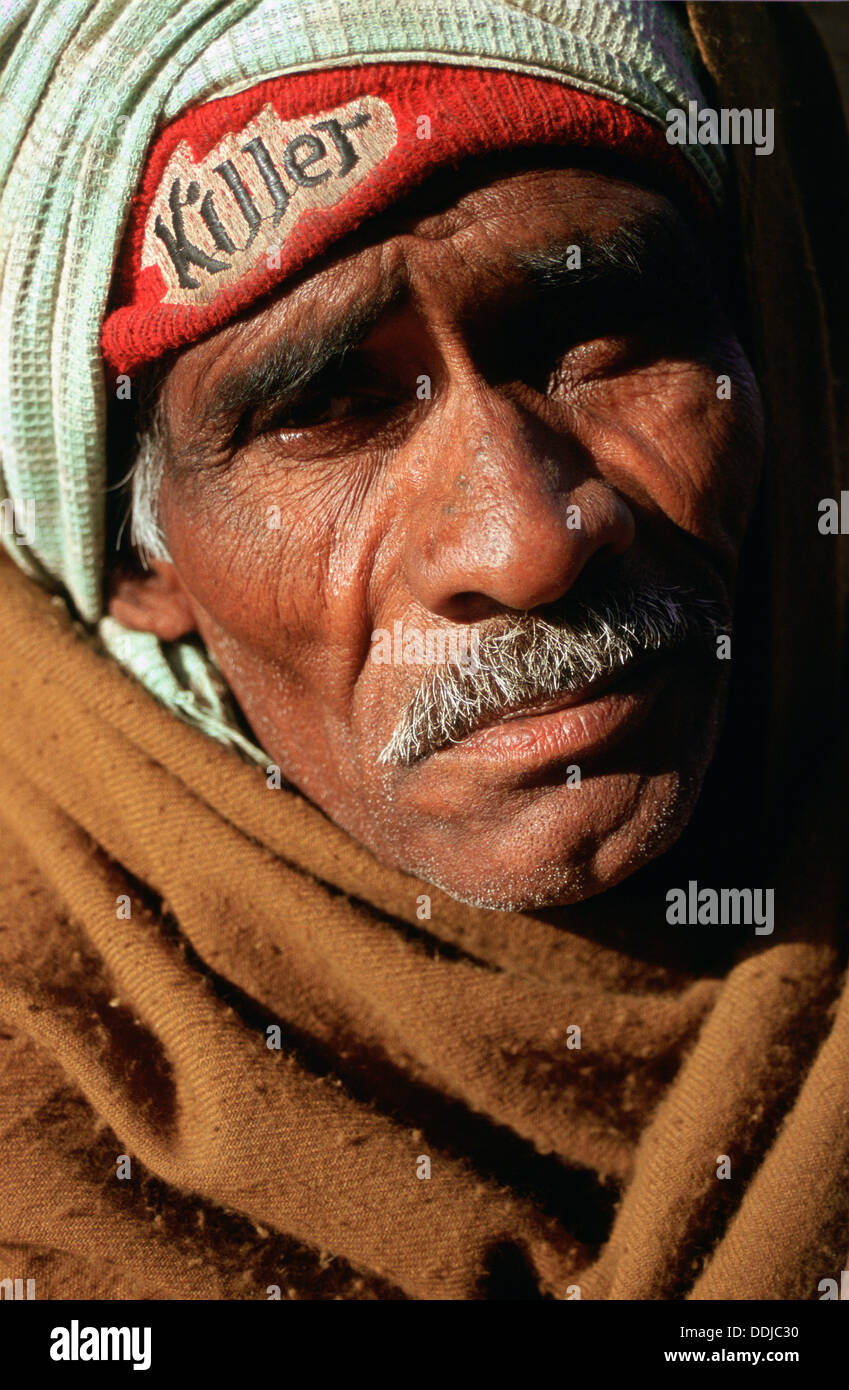 India funny man hi-res stock photography and images - Alamy