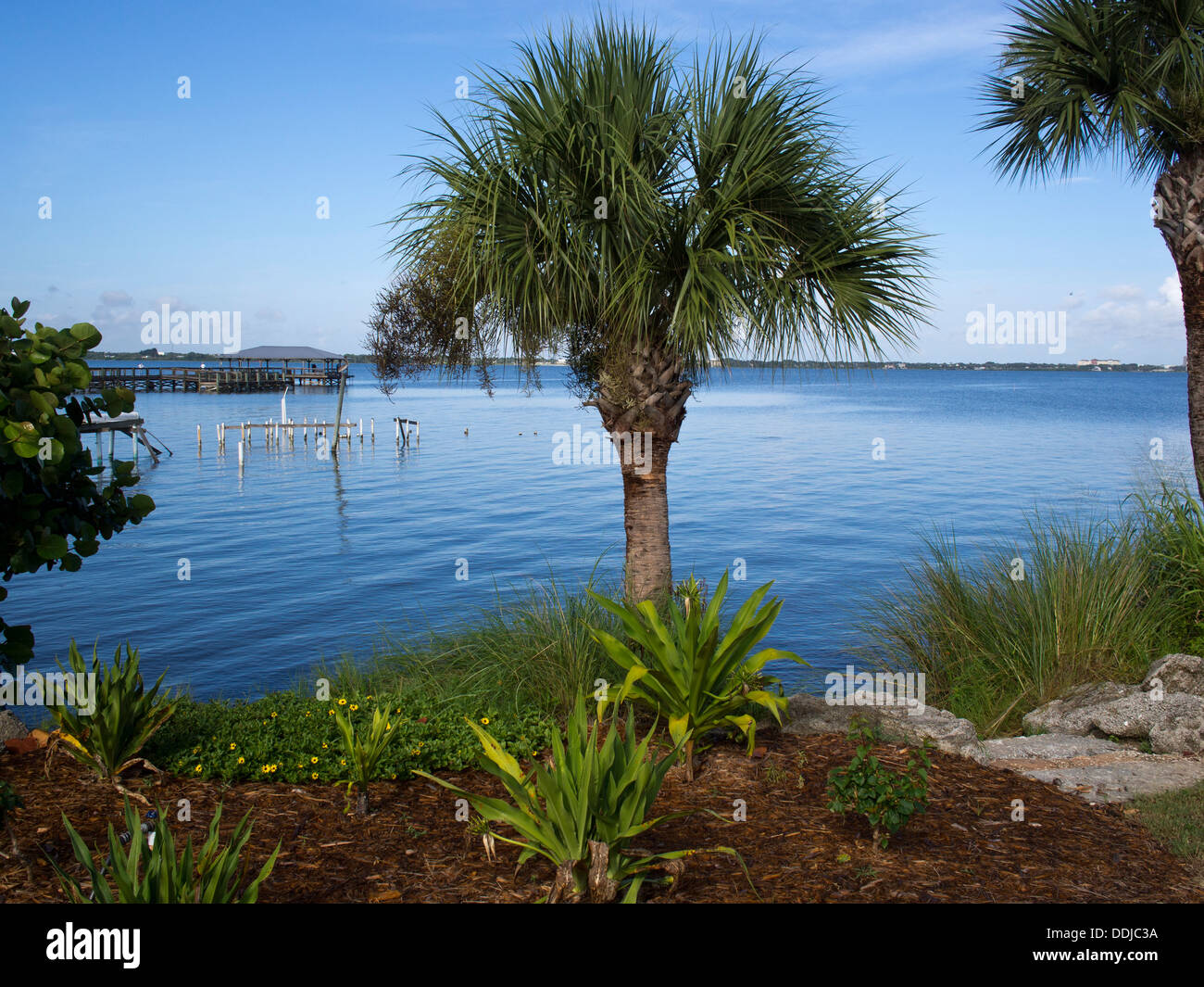 Florida melbourne beach pier fishing hi-res stock photography and ...