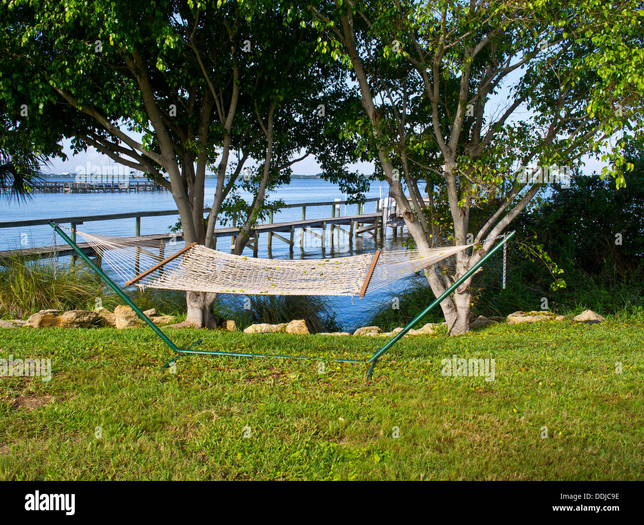 On the banks of the Indian River Lagoon at the Melbourne Beach pier in ...