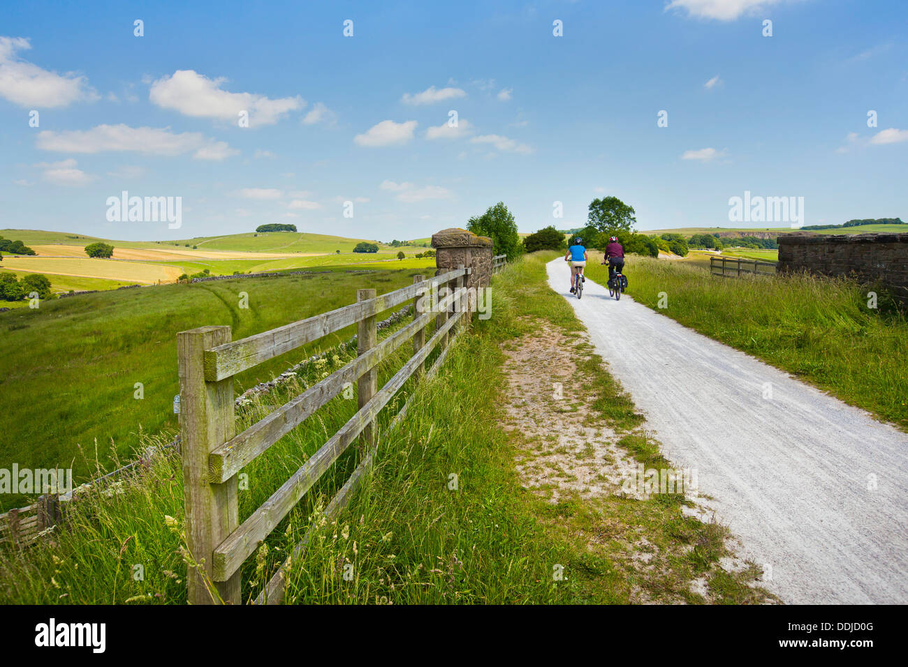 The Tissington Bike Cycle Trail in Derbyshire that runs from Ashbourne ...