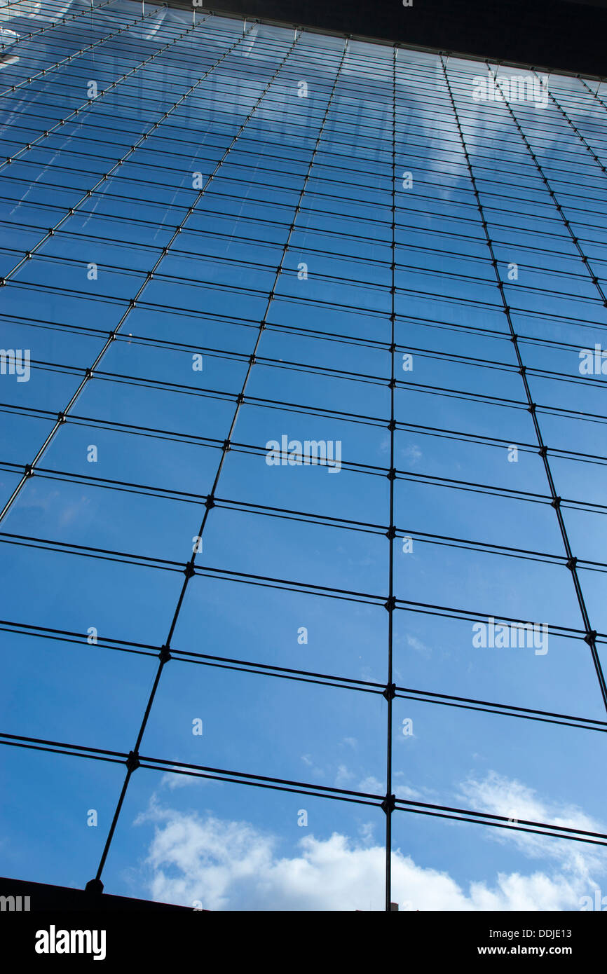 GLASS WALL WINDOWS DEUTSCHE BANK CENTER (©SOM 2004) COLUMBUS CIRCLE ...
