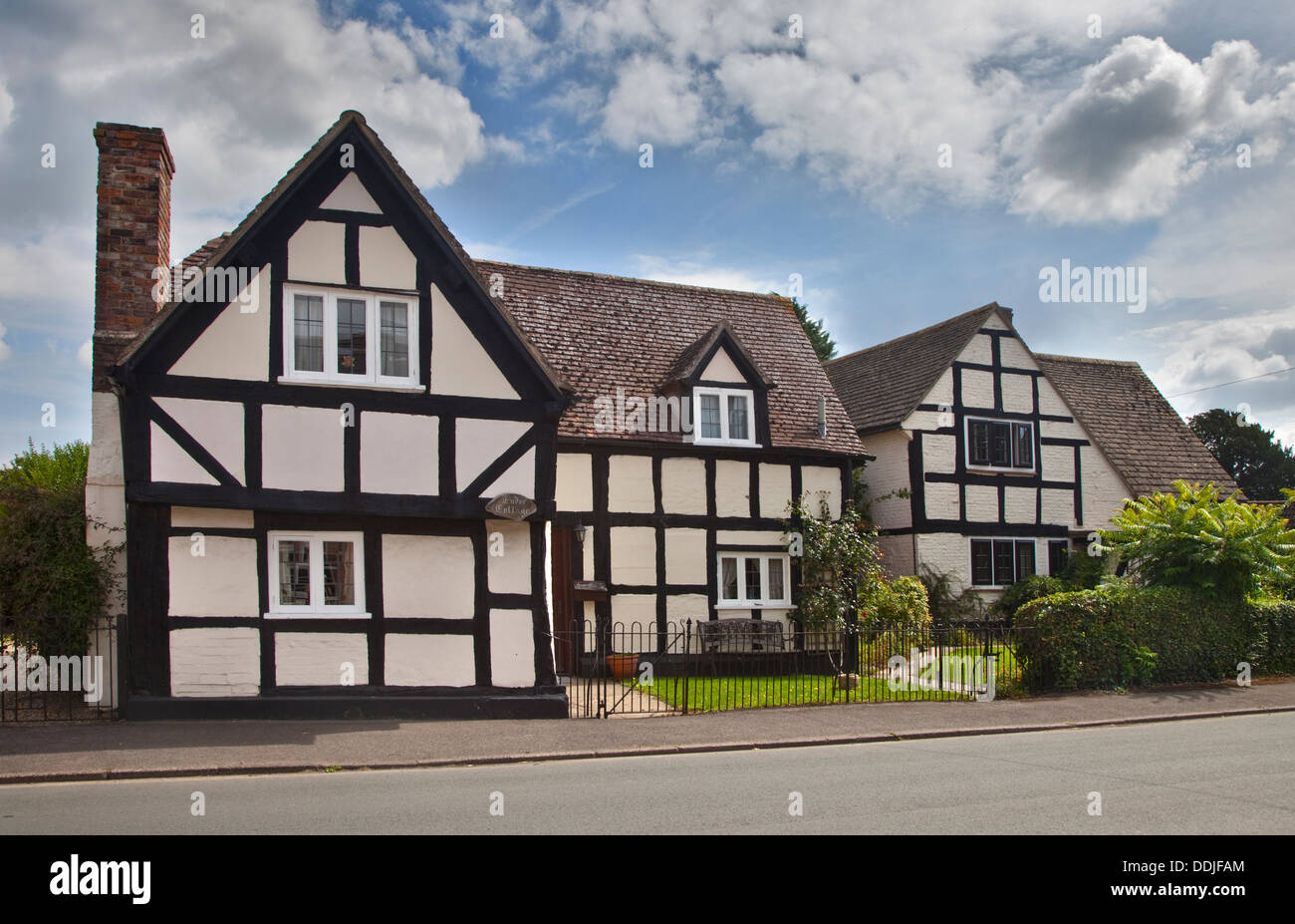Cottages in Frampton on Severn, Gloucestershire, England Stock Photo ...